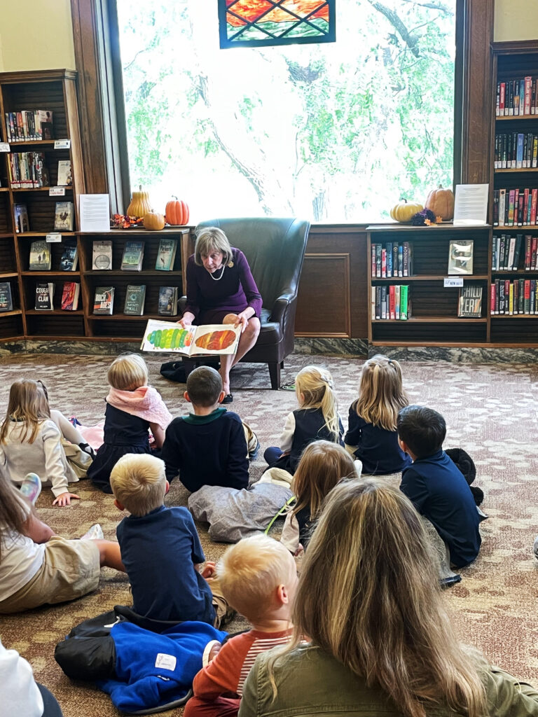 A Visit from the First Lady of Ohio! – Defiance Public Library System